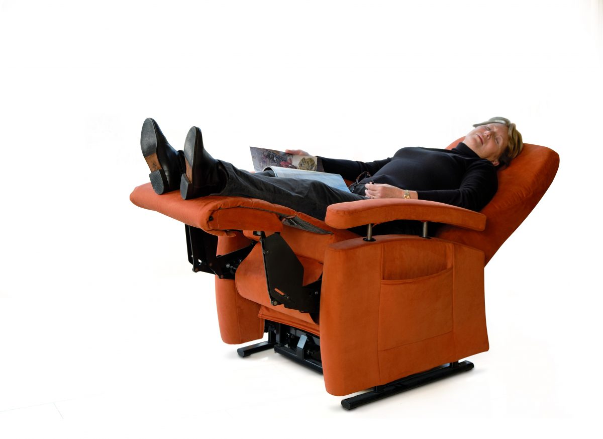 BEST Fitform Vario 570 Care Chair in Ireland - MMS Medical